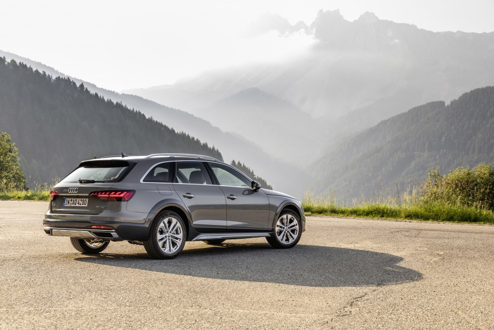 Audi A4 allroad (B9 8W, facelift 2020) 40 TDI (204 Hp) quattro ultra MHEV S tronic